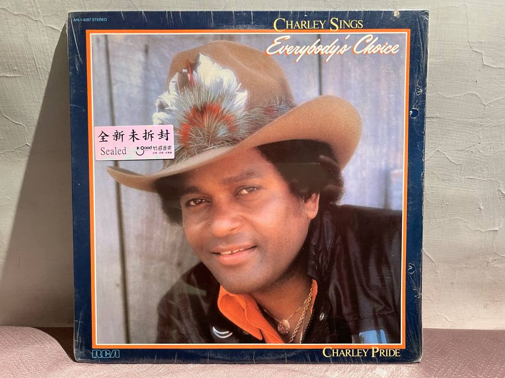 Charley Sings Everybody's Choice - 爆廢公社 | 爆料公社